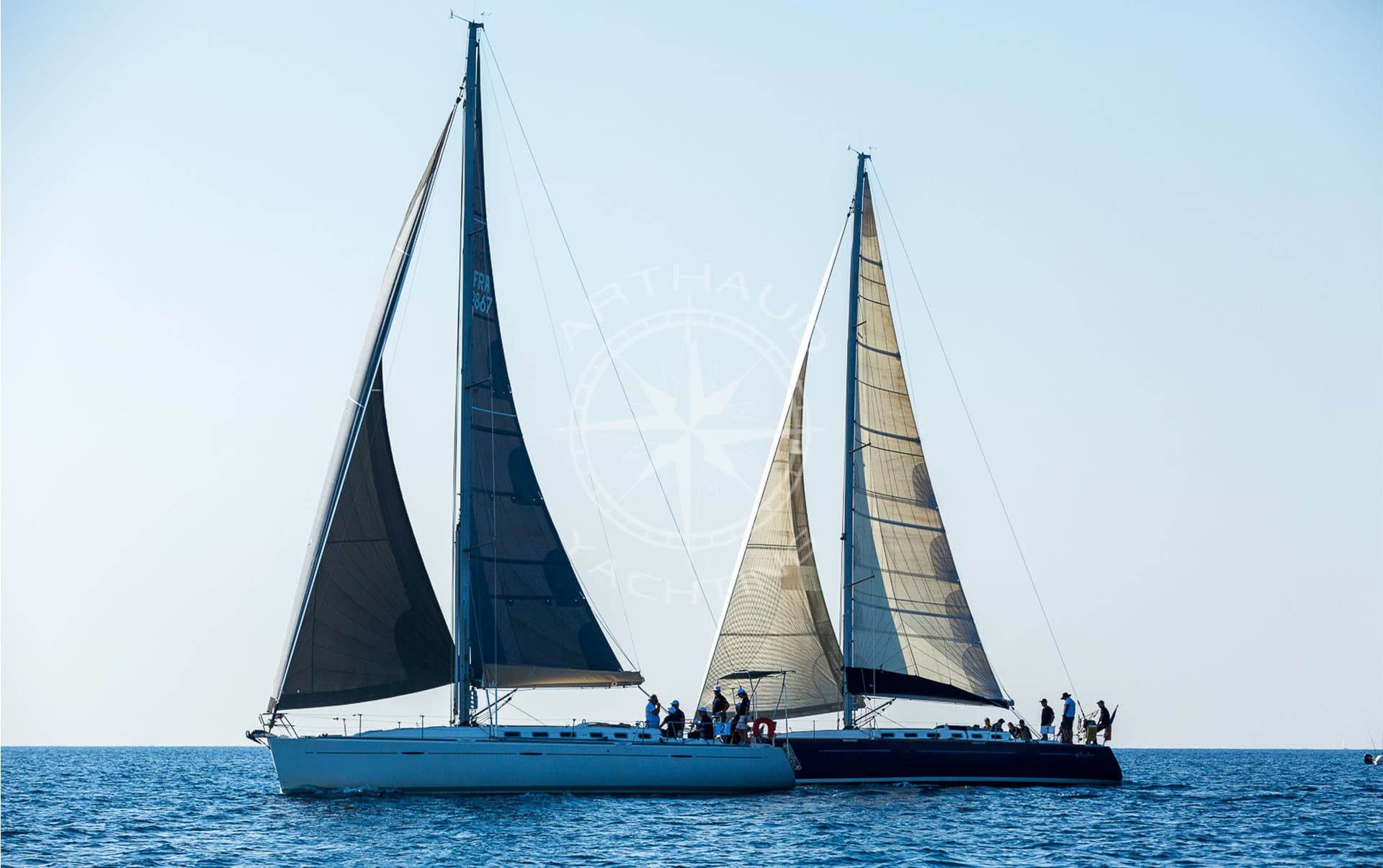 Cruise aboard sailing boat & motor yacht | Arthaud Yachting | France