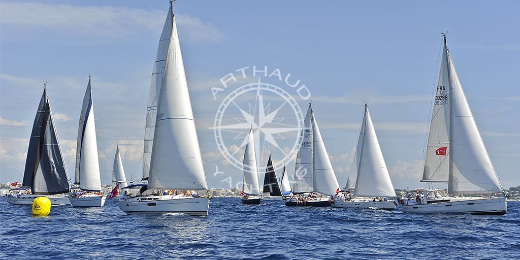Nautical team building in Nice on sailing boat or yacht with your company