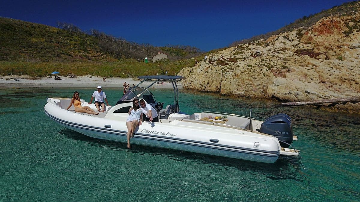 Boat transfer to La Guérite restaurant in Cannes