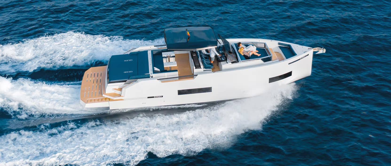 Location yacht M/Y DE ANTONIO 50 OPEN 2026 | Arthaud Yachting